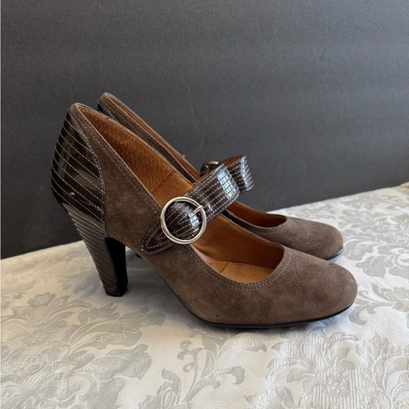 Sofft | Shoes | Sofft 85m Florence Mary Jane Pump Comfort Shoe Brown ...
